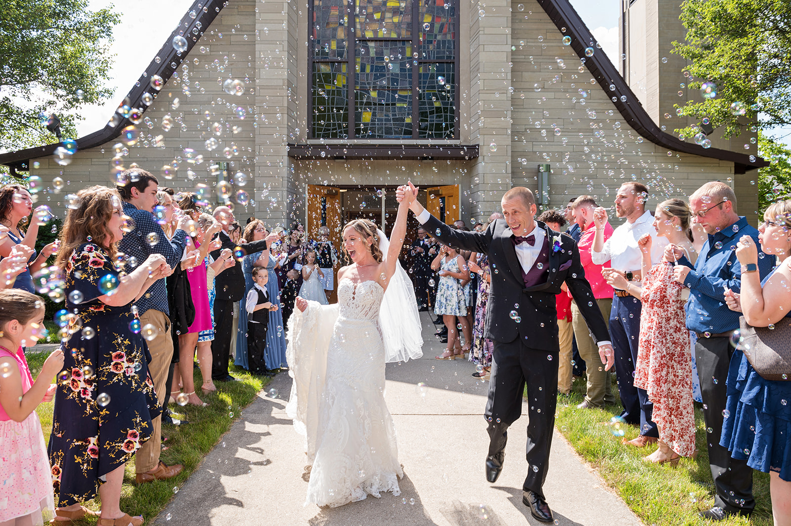 Detroit Wedding Photographer | Daisy Blue Photo - daisybluephoto.com